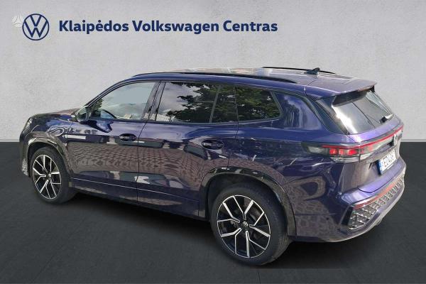 Violets Volkswagen Tayron 2025 Klaipėda, ar dzinēja tilpumu 1.50 L un nobraukumu 20 tūkst. km par 46500 €, foto 4 vietnē AUTOMOTO.COM.LV