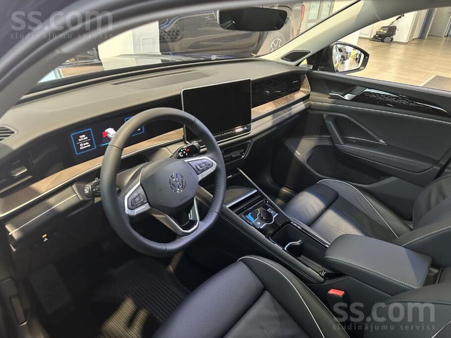 Violets Volkswagen Tayron 2026 Valmiera, ar dzinēja tilpumu 2.00 L un nobraukumu 10 tūkst. km par 56890 €, foto 8 vietnē AUTOMOTO.COM.LV