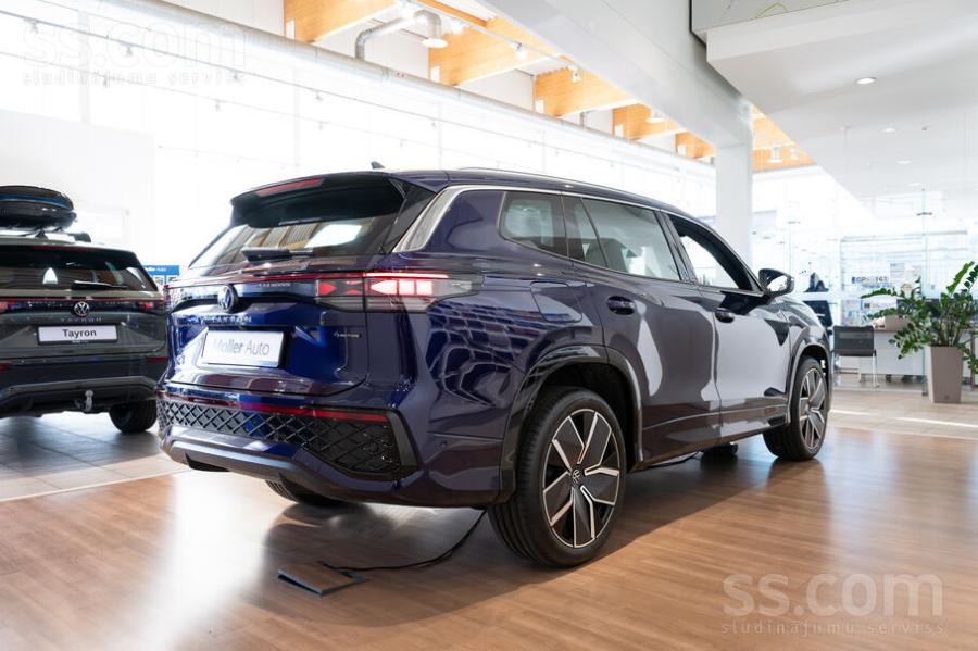 Violets Volkswagen Tayron 2026 Rīga, ar dzinēja tilpumu 2.00 L un nobraukumu 0 tūkst. km par 50185 €, foto 5 vietnē AUTOMOTO.COM.LV