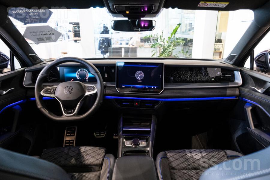 Violets Volkswagen Tayron 2026 Rīga, ar dzinēja tilpumu 2.00 L un nobraukumu 0 tūkst. km par 50185 €, foto 16 vietnē AUTOMOTO.COM.LV
