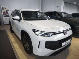 White Volkswagen Tayron 2026 in Siauliai, with an engine capacity of 1.50 L and mileage of 0 thousand km for 40403 €, photo 3 on AUTOMOTO.COM.LV