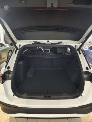 White Volkswagen Tayron 2026 in Siauliai, with an engine capacity of 1.50 L and mileage of 0 thousand km for 40403 €, photo 11 on AUTOMOTO.COM.LV
