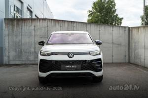 White Volkswagen Tayron 2025 in Tartu, with an engine capacity of 2.00 L and mileage of 13 thousand km for 49900 €, photo 6 on AUTOMOTO.COM.LV