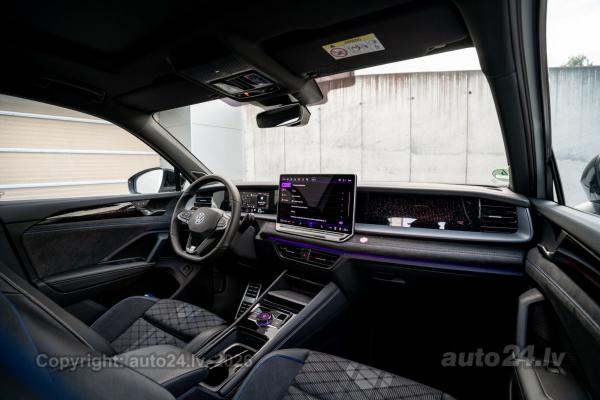 Balts Volkswagen Tayron 2025 Tartu, ar dzinēja tilpumu 2.00 L un nobraukumu 13 tūkst. km par 49900 €, foto 4 vietnē AUTOMOTO.COM.LV