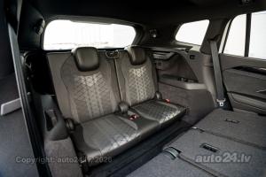 Balts Volkswagen Tayron 2025 Tartu, ar dzinēja tilpumu 2.00 L un nobraukumu 13 tūkst. km par 49900 €, foto 19 vietnē AUTOMOTO.COM.LV