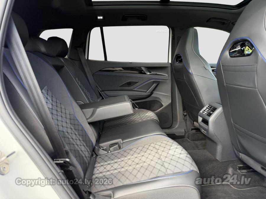 Balts Volkswagen Tayron 2025 Pērnava, ar dzinēja tilpumu 1.50 L un nobraukumu 11 tūkst. km par 52900 €, foto 8 vietnē AUTOMOTO.COM.LV