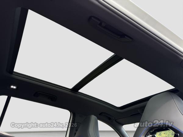 Volkswagen Tayron 2025 in Parnu on AUTOMOTO.COM.LV White Volkswagen Tayron 2025 in Parnu, with an engine capacity of 1.50 L and mileage of 11 thousand km for 52900 €, photo 9 on AUTOMOTO.COM.LV