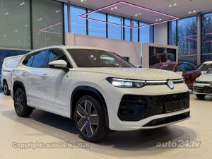 Balts Volkswagen Tayron 2026 Pērnava, ar dzinēja tilpumu 1.50 L un nobraukumu 1 tūkst. km par 46837 €, foto 3 vietnē AUTOMOTO.COM.LV