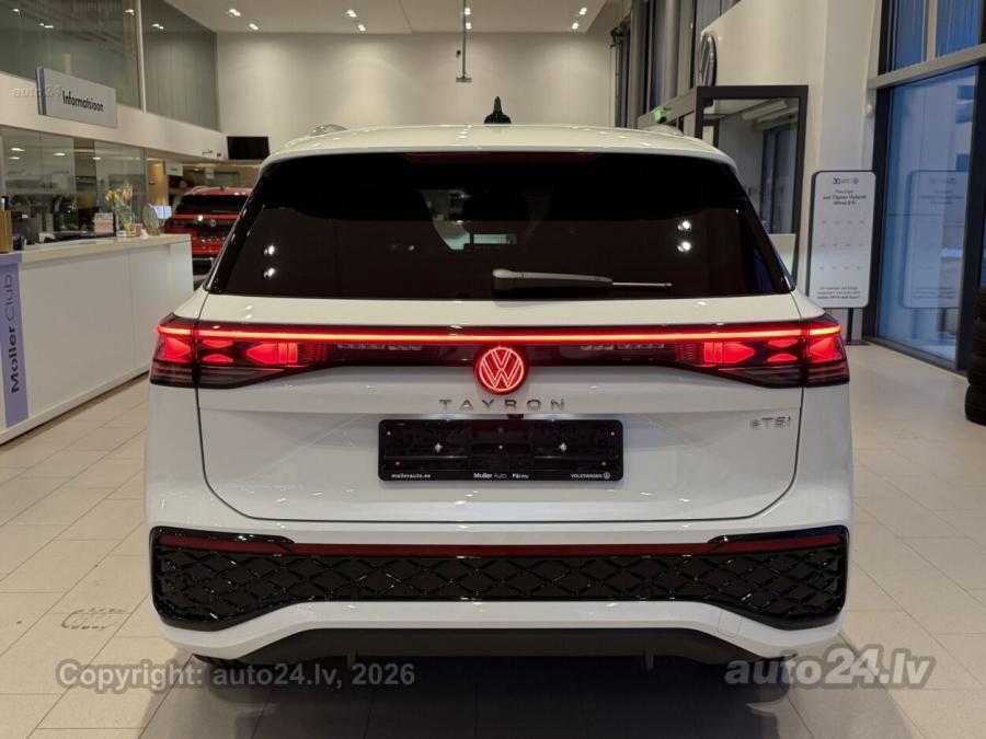 Balts Volkswagen Tayron 2026 Pērnava, ar dzinēja tilpumu 1.50 L un nobraukumu 1 tūkst. km par 46837 €, foto 5 vietnē AUTOMOTO.COM.LV