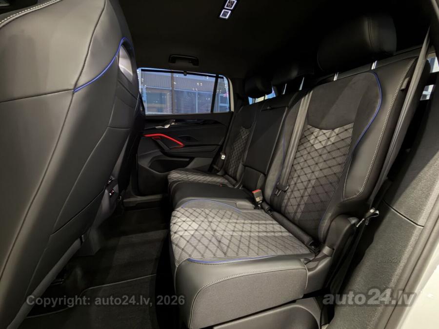Balts Volkswagen Tayron 2026 Pērnava, ar dzinēja tilpumu 1.50 L un nobraukumu 1 tūkst. km par 46837 €, foto 8 vietnē AUTOMOTO.COM.LV