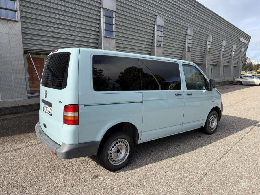 Blue Volkswagen Teramont 2003 in Vilnius, with an engine capacity of 1.90 L and mileage of 314 thousand km for 4400 €, photo 5 on AUTOMOTO.COM.LV