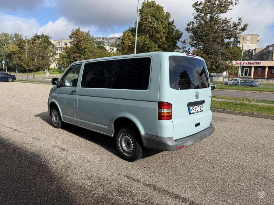 Blue Volkswagen Teramont 2003 in Vilnius, with an engine capacity of 1.90 L and mileage of 314 thousand km for 4400 €, photo 6 on AUTOMOTO.COM.LV