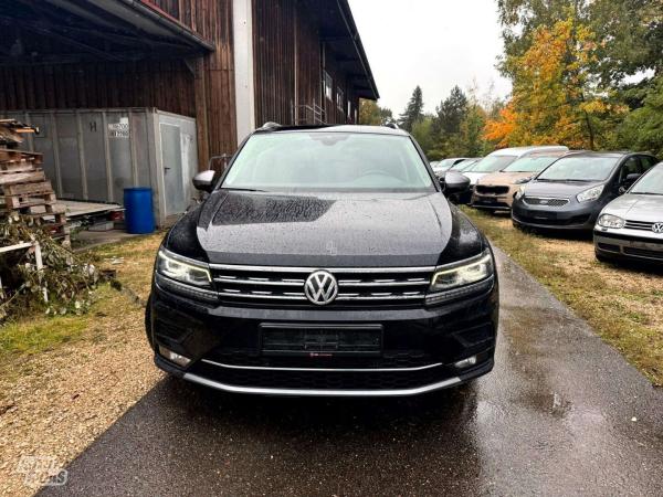Melns Volkswagen Tiguan Allspace 2018 Kauņa, ar dzinēja tilpumu 2.00 L un nobraukumu 85 tūkst. km par 30589 €, foto 2 vietnē AUTOMOTO.COM.LV