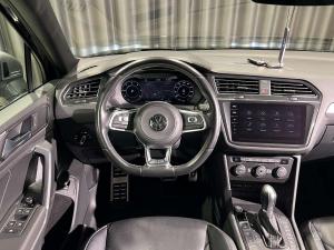 Black Volkswagen Tiguan Allspace 2018 in Marijampole, with an engine capacity of 1.97 L and mileage of 265 thousand km for 17950 €, photo 21 on AUTOMOTO.COM.LV