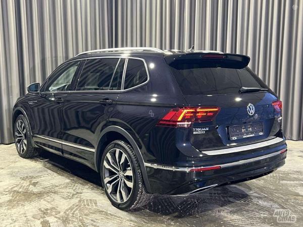 Melns Volkswagen Tiguan Allspace 2018 Marijampole, ar dzinēja tilpumu 2.00 L un nobraukumu 265 tūkst. km par 17950 €, foto 10 vietnē AUTOMOTO.COM.LV