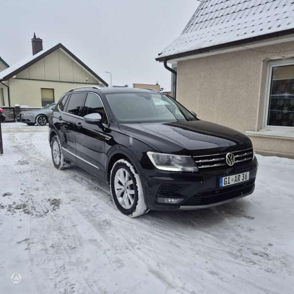 Черный Фольксваген Tiguan Allspace 2018 в Каунас, объемом двигателя 1.97 л и пробегом 193 тыс. км за 16600 €, фото 3 на AUTOMOTO.COM.LV