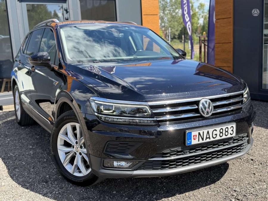 Black Volkswagen Tiguan Allspace 2018 in Kaunas, with an engine capacity of 2.00 L and mileage of 281 thousand km for 15750 €, photo 10 on AUTOMOTO.COM.LV
