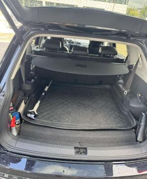 Черный Фольксваген Tiguan Allspace 2018 в Науйойи-Акмяне, объемом двигателя 1.97 л и пробегом 317 тыс. км за 16000 €, фото 7 на AUTOMOTO.COM.LV