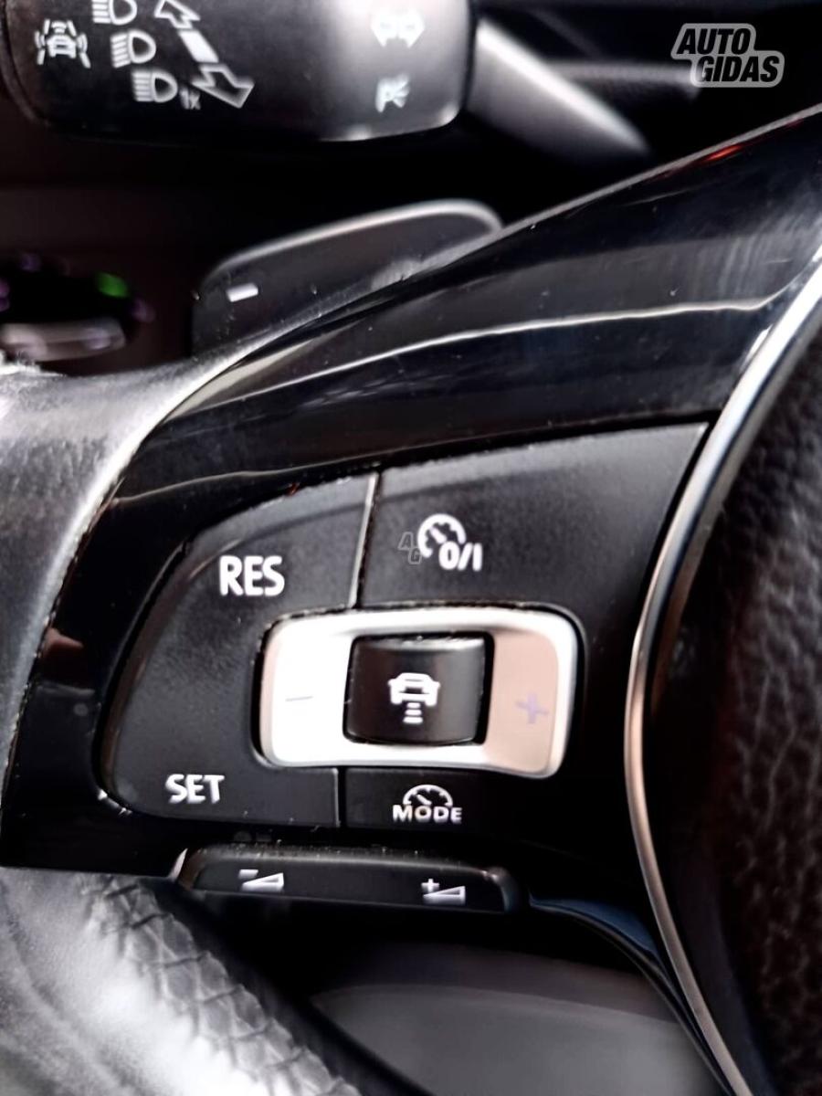 Черный Фольксваген Tiguan Allspace 2018 в Утена, объемом двигателя 2.00 л и пробегом 315 тыс. км за 17950 €, фото 19 на AUTOMOTO.COM.LV