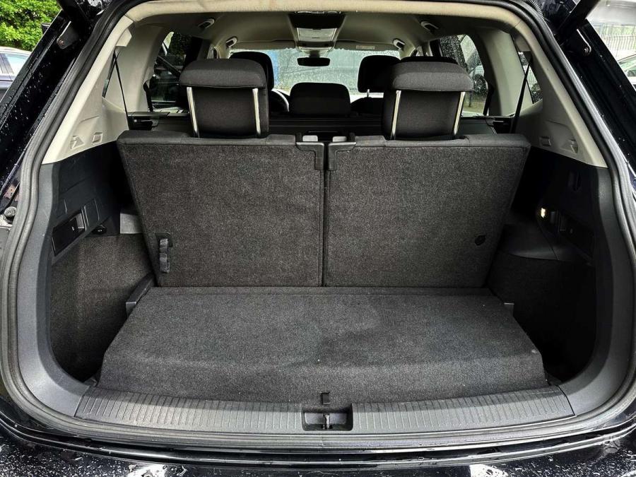Черный Фольксваген Tiguan Allspace 2018 в Каунас, объемом двигателя 1.40 л и пробегом 194 тыс. км за 15900 €, фото 11 на AUTOMOTO.COM.LV