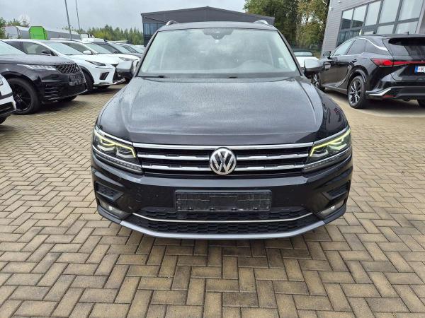 Фольксваген Tiguan Allspace 2018 в Вильнюс на AUTOMOTO.COM.LV Черный Фольксваген Tiguan Allspace 2018 в Вильнюс, объемом двигателя 1.97 л и пробегом 369 тыс. км за 11500 €, фото 3 на AUTOMOTO.COM.LV