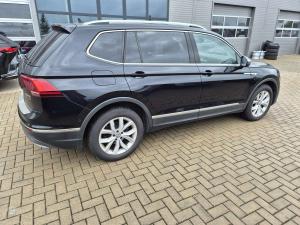 Черный Фольксваген Tiguan Allspace 2018 в Вильнюс, объемом двигателя 1.97 л и пробегом 369 тыс. км за 11500 €, фото 5 на AUTOMOTO.COM.LV