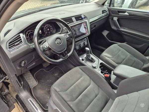 Фольксваген Tiguan Allspace 2018 в Вильнюс на AUTOMOTO.COM.LV Черный Фольксваген Tiguan Allspace 2018 в Вильнюс, объемом двигателя 1.97 л и пробегом 369 тыс. км за 11500 €, фото 10 на AUTOMOTO.COM.LV