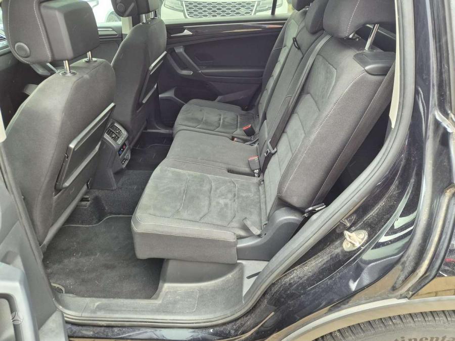 Черный Фольксваген Tiguan Allspace 2018 в Вильнюс, объемом двигателя 1.97 л и пробегом 369 тыс. км за 11500 €, фото 15 на AUTOMOTO.COM.LV
