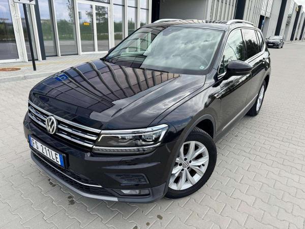 Melns Volkswagen Tiguan Allspace 2019 Viļņa, ar dzinēja tilpumu 1.97 L un nobraukumu 280 tūkst. km par 15500 €, foto 1 vietnē AUTOMOTO.COM.LV
