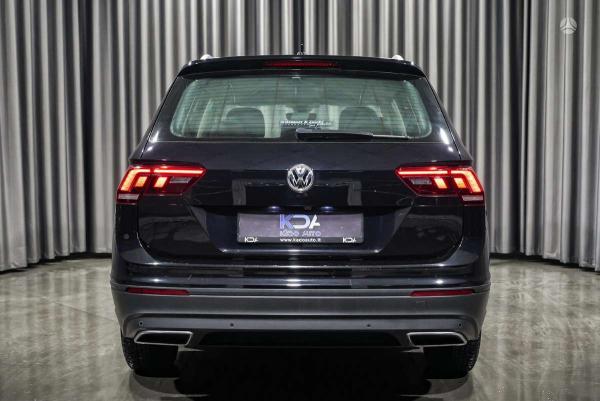 Black Volkswagen Tiguan Allspace 2019 in Marijampole, with an engine capacity of 1.97 L and mileage of 200 thousand km for 16450 €, photo 10 on AUTOMOTO.COM.LV