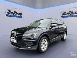 Black Volkswagen Tiguan Allspace 2019 in Kaunas, with an engine capacity of 2.00 L and mileage of 74 thousand km for 29507 €, photo 2 on AUTOMOTO.COM.LV