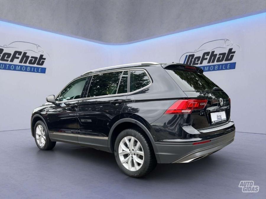 Black Volkswagen Tiguan Allspace 2019 in Kaunas, with an engine capacity of 2.00 L and mileage of 74 thousand km for 29507 €, photo 9 on AUTOMOTO.COM.LV