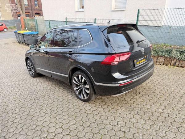 Melns Volkswagen Tiguan Allspace 2019 Kauņa, ar dzinēja tilpumu 2.00 L un nobraukumu 89 tūkst. km par 31308 €, foto 5 vietnē AUTOMOTO.COM.LV