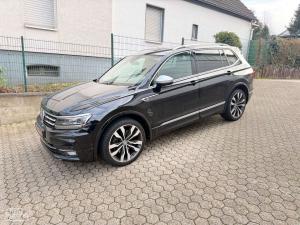 Melns Volkswagen Tiguan Allspace 2019 Kauņa, ar dzinēja tilpumu 2.00 L un nobraukumu 89 tūkst. km par 31308 €, foto 15 vietnē AUTOMOTO.COM.LV