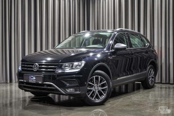 Black Volkswagen Tiguan Allspace 2019 in Marijampole, with an engine capacity of 2.00 L and mileage of 200 thousand km for 16250 €, photo 5 on AUTOMOTO.COM.LV