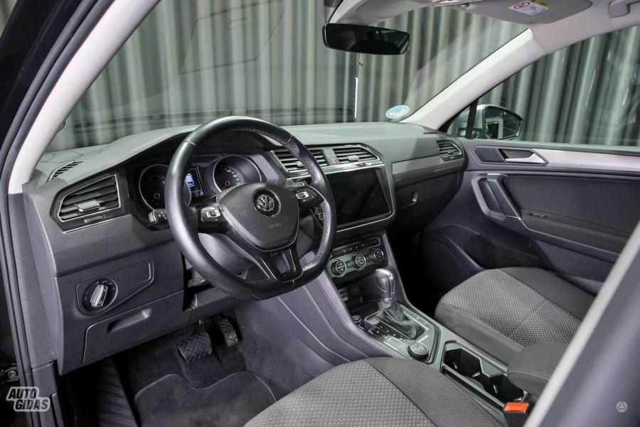 Черный Фольксваген Tiguan Allspace 2019 в Мариямполе, объемом двигателя 2.00 л и пробегом 200 тыс. км за 15950 €, фото 24 на AUTOMOTO.COM.LV