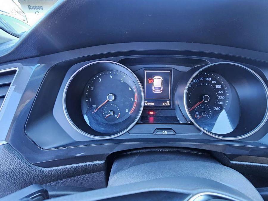 Черный Фольксваген Tiguan Allspace 2019 в Шилуте, объемом двигателя 1.98 л и пробегом 124 тыс. км за 16000 €, фото 12 на AUTOMOTO.COM.LV