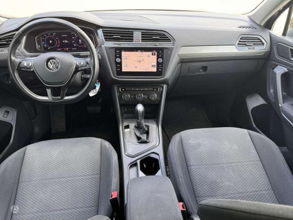 Black Volkswagen Tiguan Allspace 2019 in Kaunas, with an engine capacity of 1.50 L and mileage of 217 thousand km for 16200 €, photo 10 on AUTOMOTO.COM.LV