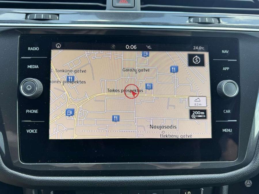 Melns Volkswagen Tiguan Allspace 2019 Kauņa, ar dzinēja tilpumu 1.50 L un nobraukumu 217 tūkst. km par 16200 €, foto 13 vietnē AUTOMOTO.COM.LV