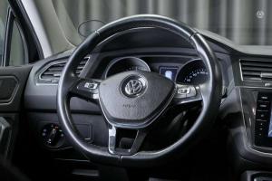 Melns Volkswagen Tiguan Allspace 2019 Marijampole, ar dzinēja tilpumu 1.97 L un nobraukumu 200 tūkst. km par 14950 €, foto 19 vietnē AUTOMOTO.COM.LV