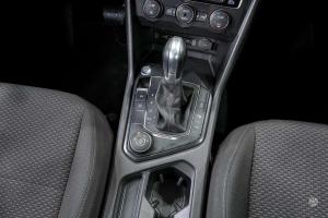 Melns Volkswagen Tiguan Allspace 2019 Marijampole, ar dzinēja tilpumu 1.97 L un nobraukumu 200 tūkst. km par 14950 €, foto 25 vietnē AUTOMOTO.COM.LV