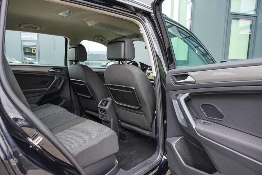 Черный Фольксваген Tiguan Allspace 2019 в Каунас, объемом двигателя 1.97 л и пробегом 200 тыс. км за 14950 €, фото 31 на AUTOMOTO.COM.LV