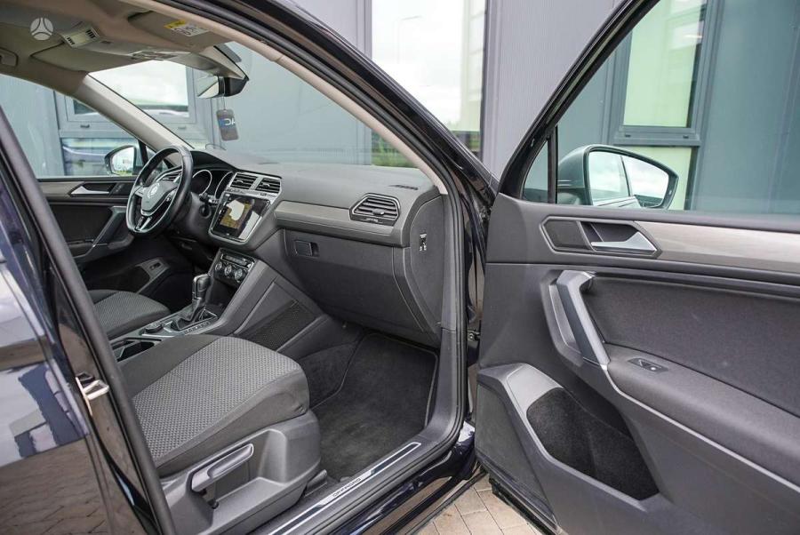 Черный Фольксваген Tiguan Allspace 2019 в Каунас, объемом двигателя 1.97 л и пробегом 200 тыс. км за 14950 €, фото 33 на AUTOMOTO.COM.LV