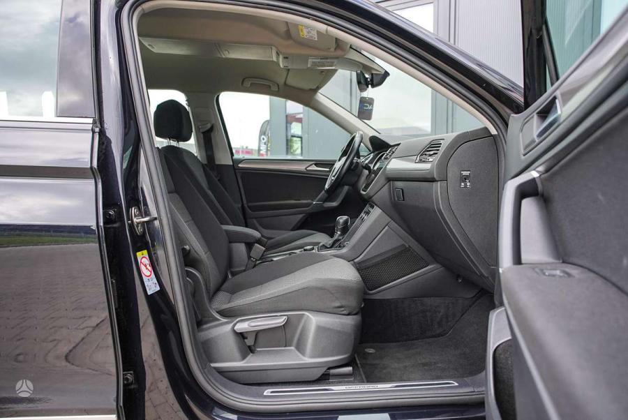 Черный Фольксваген Tiguan Allspace 2019 в Каунас, объемом двигателя 1.97 л и пробегом 200 тыс. км за 14950 €, фото 36 на AUTOMOTO.COM.LV