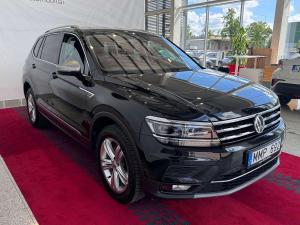 Melns Volkswagen Tiguan Allspace 2020 Šauļi, ar dzinēja tilpumu 1.97 L un nobraukumu 198 tūkst. km par 19600 €, foto 3 vietnē AUTOMOTO.COM.LV