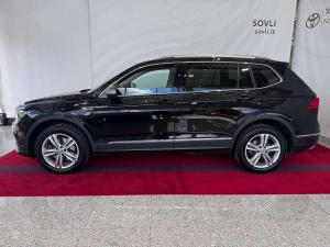 Melns Volkswagen Tiguan Allspace 2020 Šauļi, ar dzinēja tilpumu 1.97 L un nobraukumu 198 tūkst. km par 19600 €, foto 5 vietnē AUTOMOTO.COM.LV