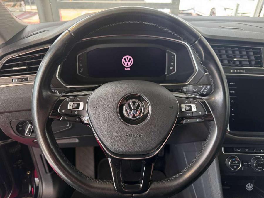 Melns Volkswagen Tiguan Allspace 2020 Šauļi, ar dzinēja tilpumu 1.97 L un nobraukumu 198 tūkst. km par 19600 €, foto 15 vietnē AUTOMOTO.COM.LV