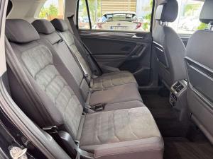 Melns Volkswagen Tiguan Allspace 2020 Šauļi, ar dzinēja tilpumu 1.97 L un nobraukumu 198 tūkst. km par 19600 €, foto 25 vietnē AUTOMOTO.COM.LV