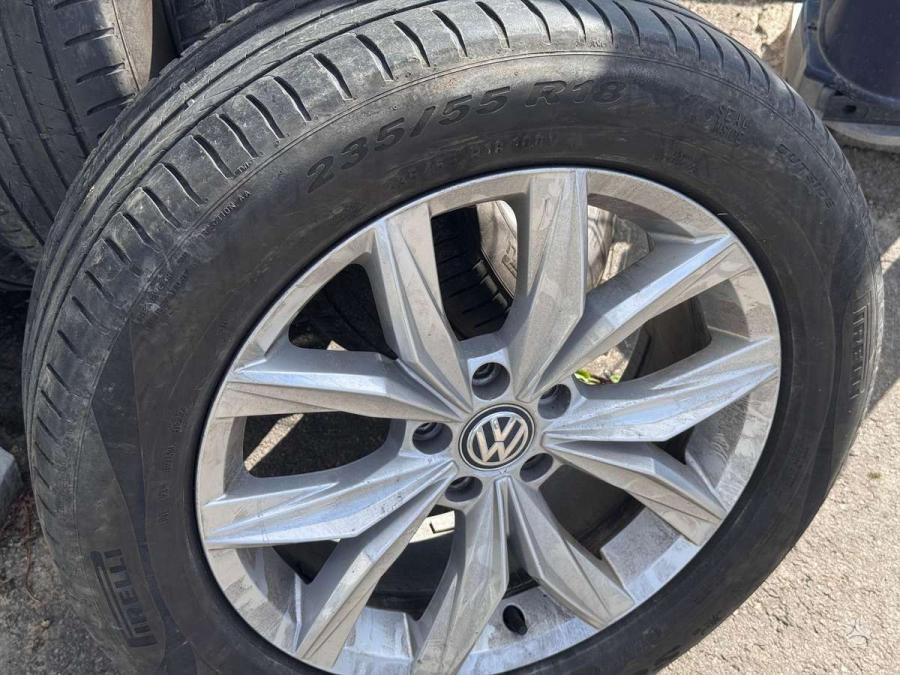 Melns Volkswagen Tiguan Allspace 2020 Šauļi, ar dzinēja tilpumu 1.97 L un nobraukumu 198 tūkst. km par 19600 €, foto 32 vietnē AUTOMOTO.COM.LV