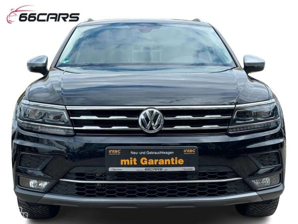 Black Volkswagen Tiguan Allspace 2021 in Kaunas, with an engine capacity of 1.50 L and mileage of 33 thousand km for 32473 €, photo 2 on AUTOMOTO.COM.LV